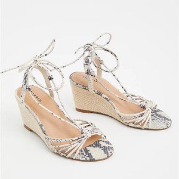 torrid | Shoes | Torrid Snakeskin Print Wrap Espadrille Wedge Size 85 W ...